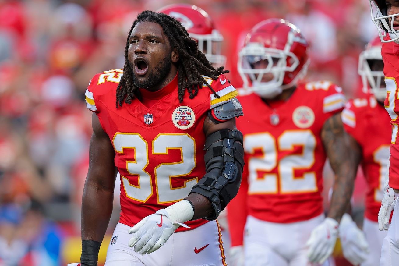 Chris Jones on Chiefs’ middle linebacker Nick Bolton: ‘He’s a dog ...